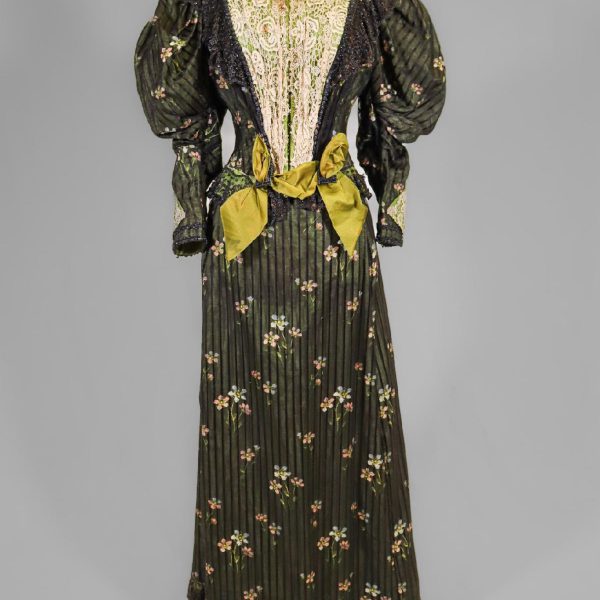 Clothing & Textiles: 1980s Power Dressing - New Canaan Museum and ...