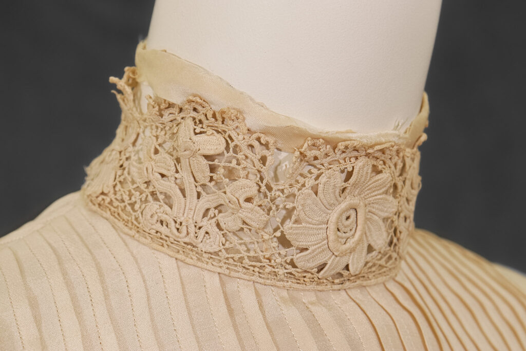 Wedding Dress 1908 - New Canaan Museum and Historical Society
