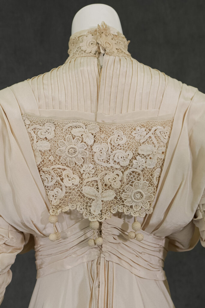 Wedding Dress 1908 - New Canaan Museum and Historical Society